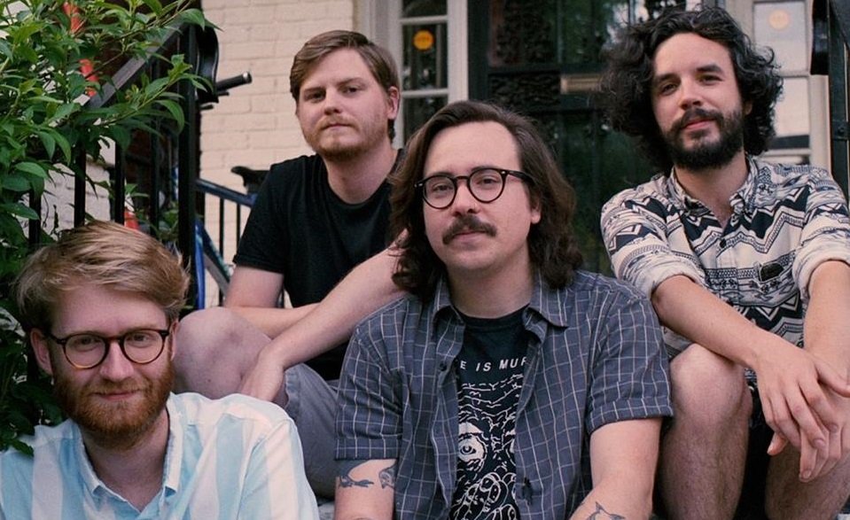 Young Scum le dan vueltas a cuestiones vitales en su primer LP | Mindies