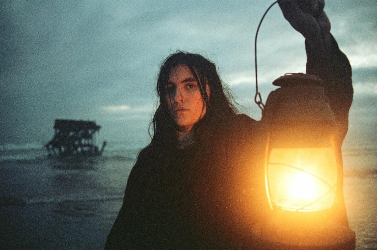 Searows estrena ‘Dirt’, una mirada simbólica sobre el ciclo de la vida ...